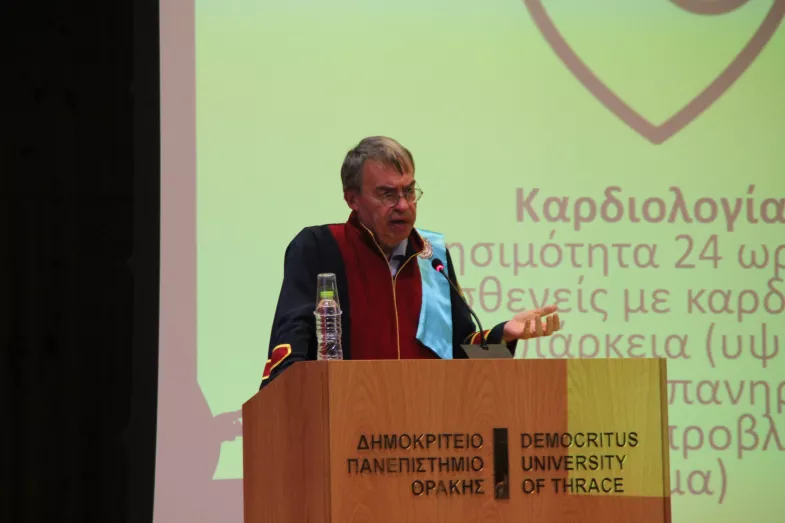 Επίτιμος διδάκτορας ΔΠΘ ο Έλληνας καθηγητής MIT Δημήτρης Μπερτσιμάς ...