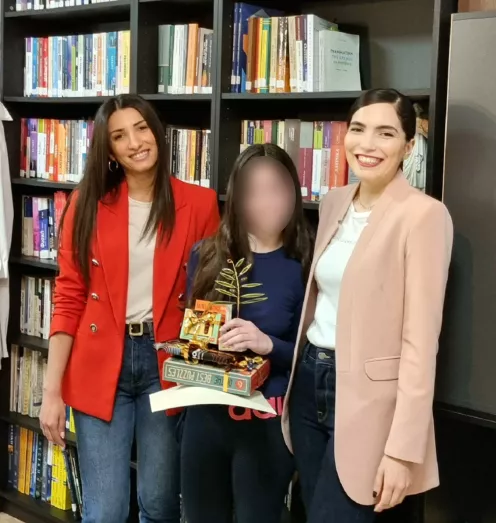 Μικρούς/ές συγγραφείς βράβευσε το Φροντιστήριο 2001 Ορόσημο | xronos.gr