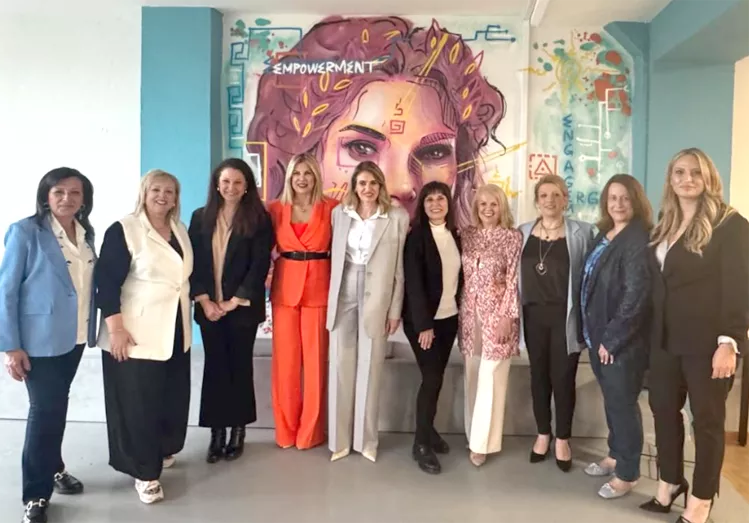 Ορατές & ισότιμες: Γυναίκες στη δημόσια σφαίρα | xronos.gr