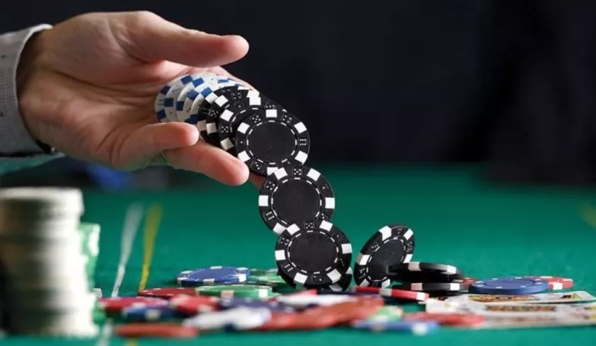 Τυχερά παιχνίδια: Οι Έλληνες τζόγαραν 29 δισ. ευρώ το 2022 | xronos.gr