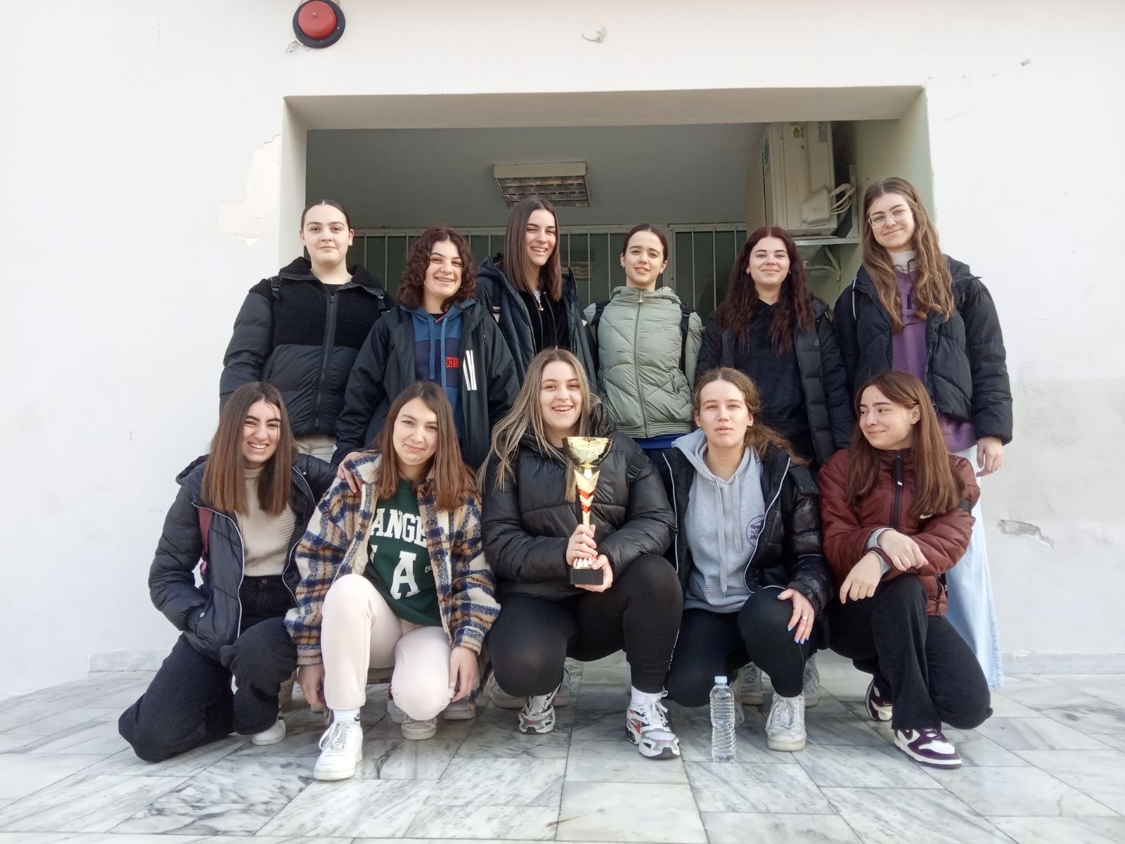 Δεύτερο κύπελλο φέτος για το 2ο ΓΕΛ Κομοτηνής | xronos.gr