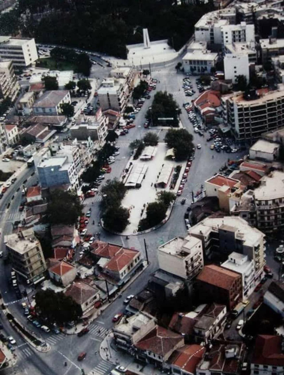 Γ. Κυμπαρίδης: «Κομοτηνή, μια πόλη που αναπολεί το παρελθόν» | xronos.gr